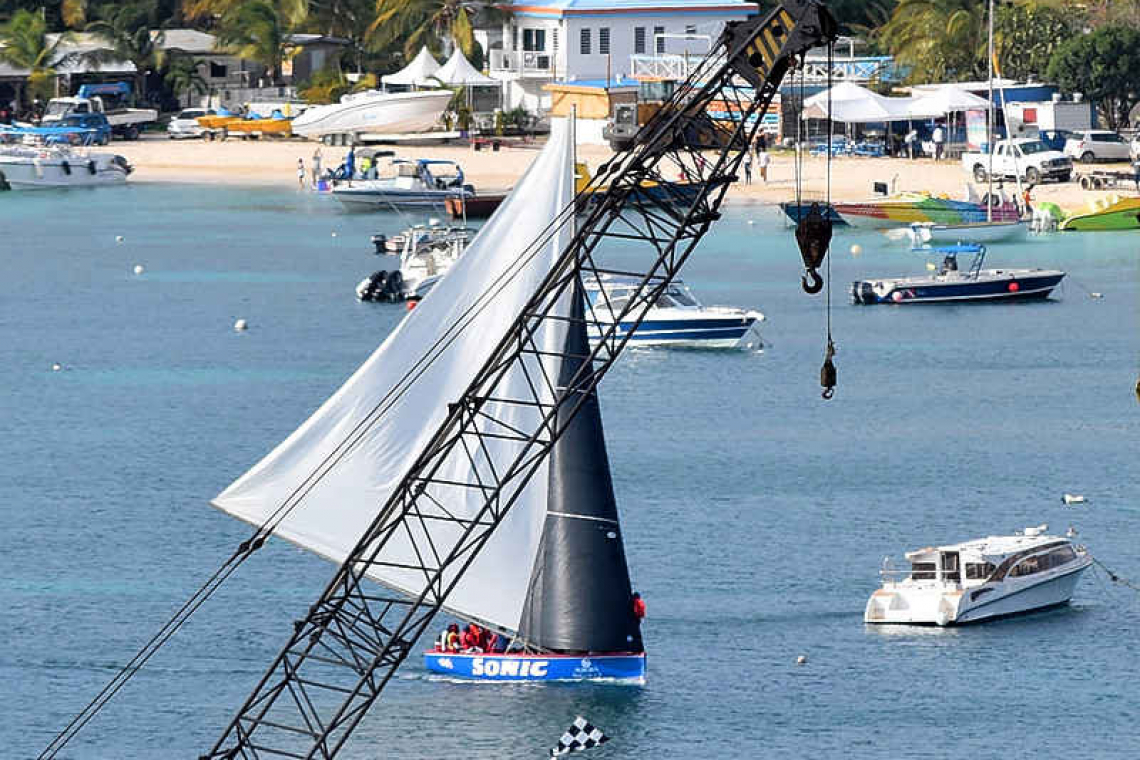 The Daily Herald - Sonic is Boat of the Year, Champion of Champions