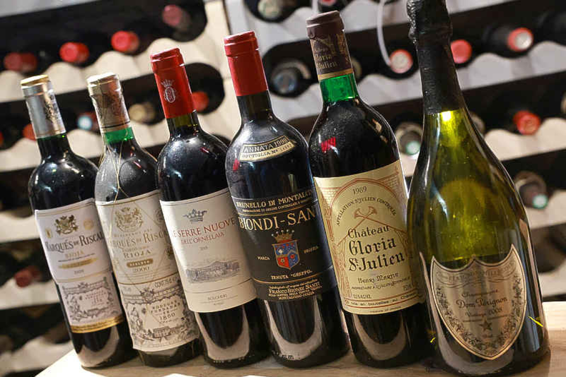 The Daily Herald - Trump demands more concessions, EU holds off on US ...