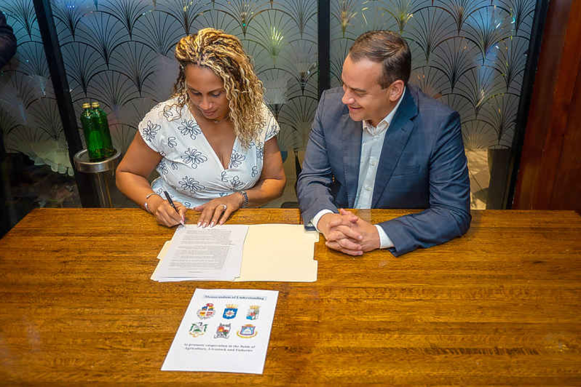The Daily Herald - Six Dutch islands sign agreement on agriculture ...